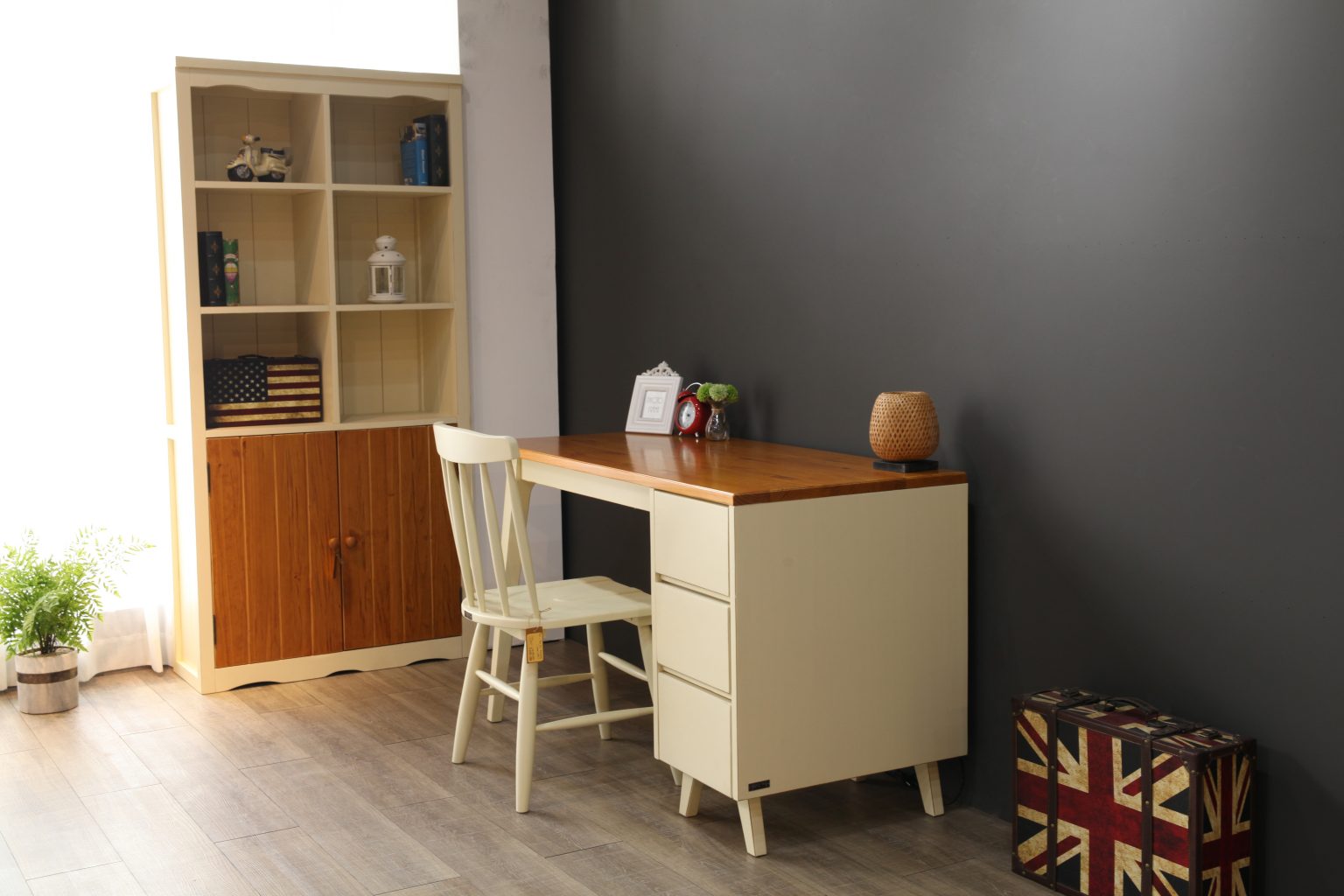 Bàn học kèm hộc kéo - Nội thất Alice Hàn Quốc